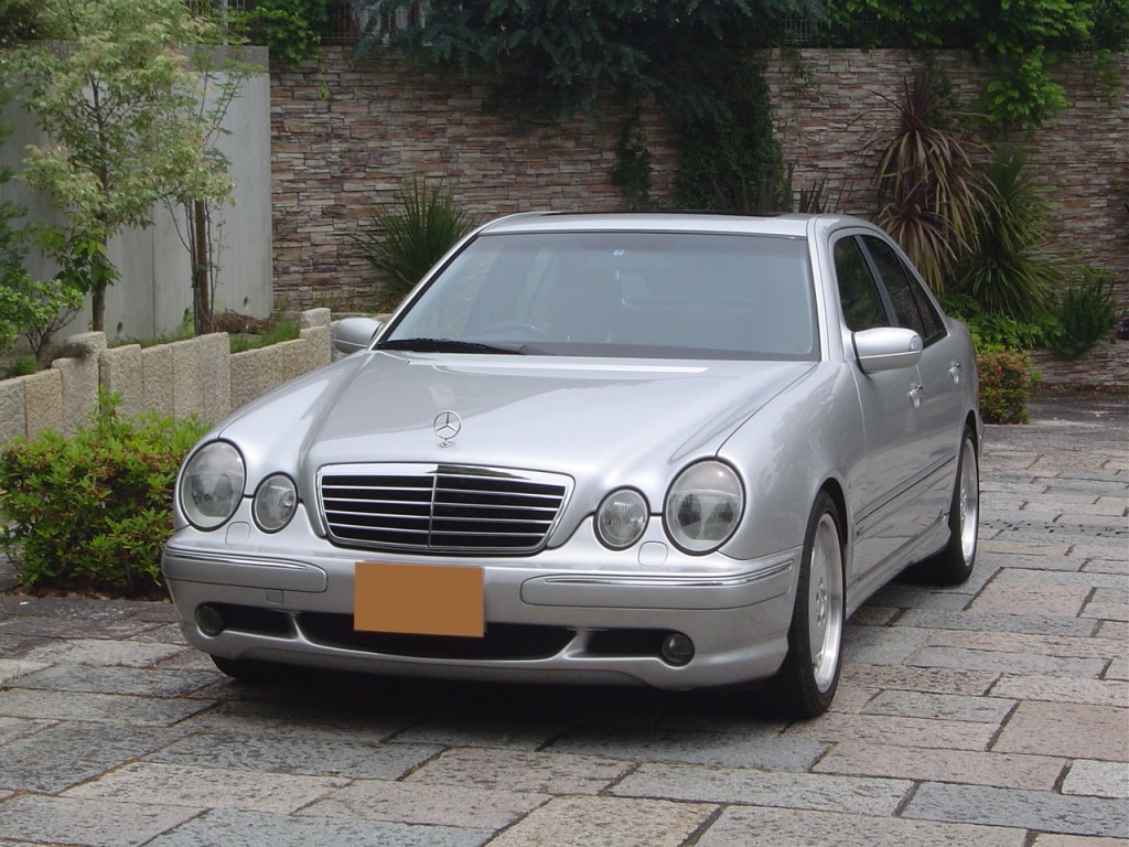 Mercedes-Benz E430 スポーツライン